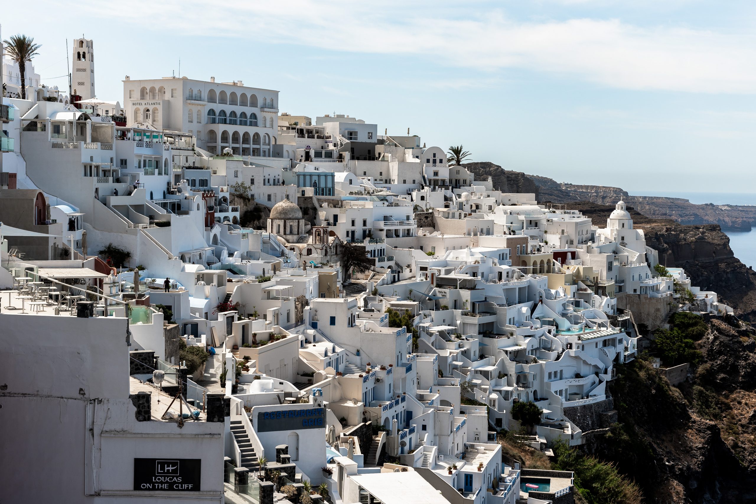 Bloomberg: Η Σαντορίνη στα έξι καλύτερα μέρη της Ευρώπης για τουρισμό ...