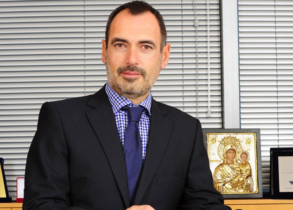 Στη Μεγάλη Βρετανία ο Κατσανιώτης - ΚΑΡΦΙΤΣΑ