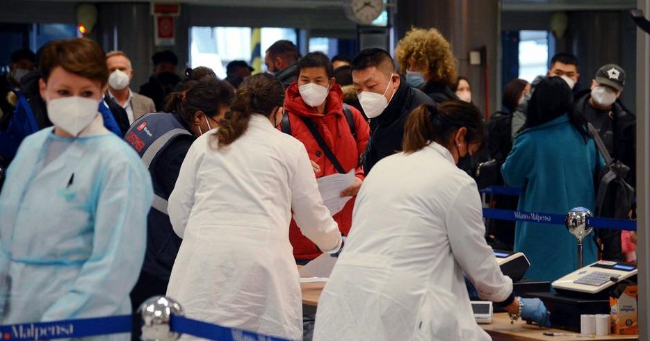 Διχάζει το υποχρεωτικό τεστ σε ταξιδιώτες από την Κίνα - ΚΑΡΦΙΤΣΑ