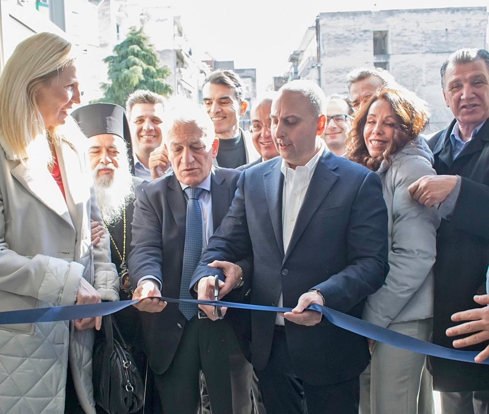 Θεσσαλονίκη: Εγκαινιάστηκε από τον Γ. Καραγιάννη το νέο κλειστό ...