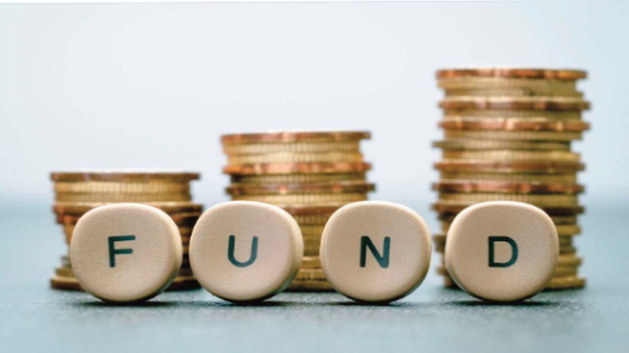 Να σταματήσει τώρα η «επέλαση» των funds - ΚΑΡΦΙΤΣΑ