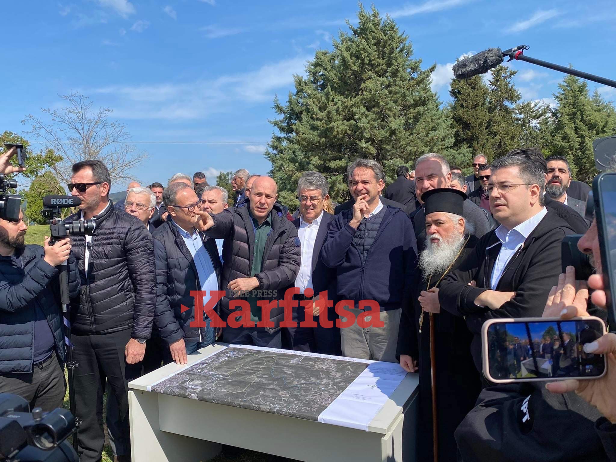 Στα δυτικά της Θεσσαλονίκης ο Κ. Μητσοτάκης (ΦΩΤΟ + Video) - ΚΑΡΦΙΤΣΑ