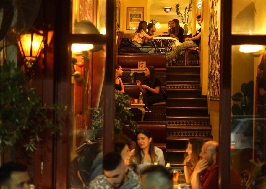 «Θερμαϊκός Μπαρ»: Σημείο συνάντησης της καλλιτεχνικής έκφρασης (ΦΩΤΟ ...