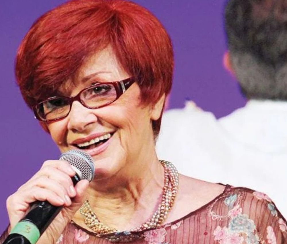 Έφυγε από τη ζωή η αγαπημένη ηθοποιός και τραγουδίστρια Άντζελα Ζήλεια ...