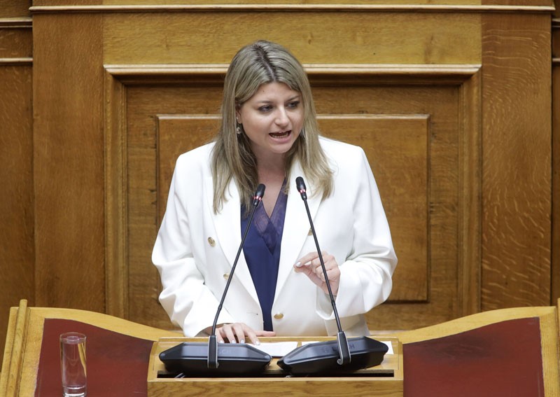 Νάγια Γρηγοράκου στην «Κ»: Η Ελλάδα δεν είναι Φαρ Ουέστ - ΚΑΡΦΙΤΣΑ