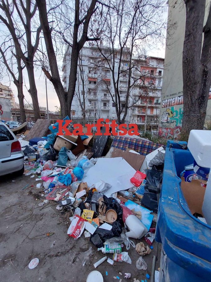 Θεσσαλονίκη: Αποκαρδιωτικές εικόνες λίγο πριν την αλλαγή του χρόνου ...