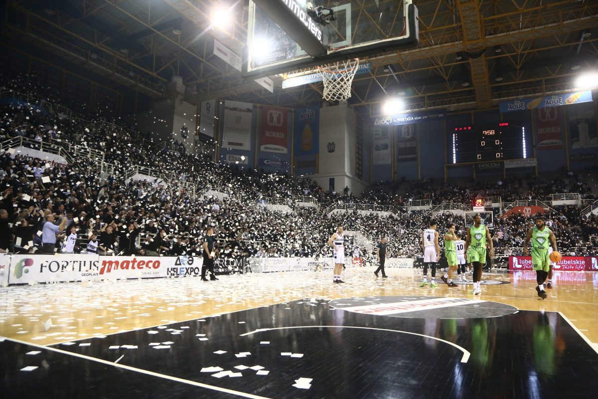 ΠΑΟΚ: Εκρηκτική ατμόσφαιρα στο Παλατάκι (Video) - ΚΑΡΦΙΤΣΑ