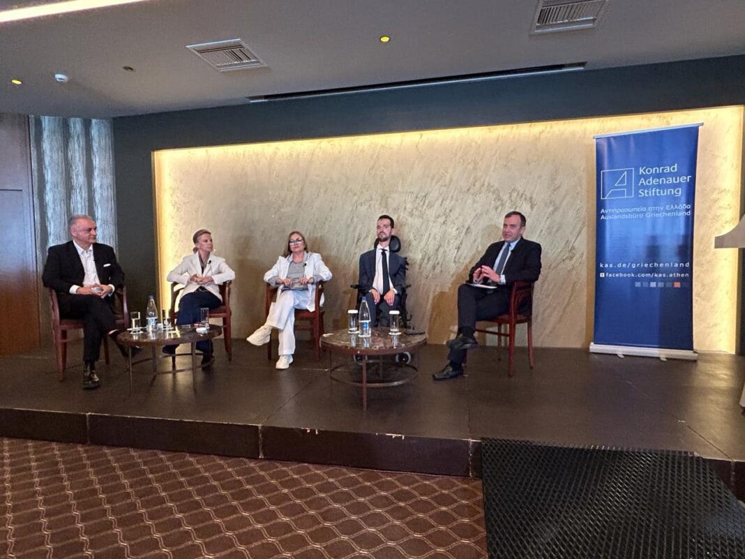 Το παρασκήνιο της εκδήλωσης της ΝΔ στη Θεσσαλονίκη - ΚΑΡΦΙΤΣΑ