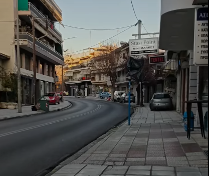 Σε αυτή την περιοχή της Θεσσαλονίκης παρκάρουν ΟΛΟΙ πάνω